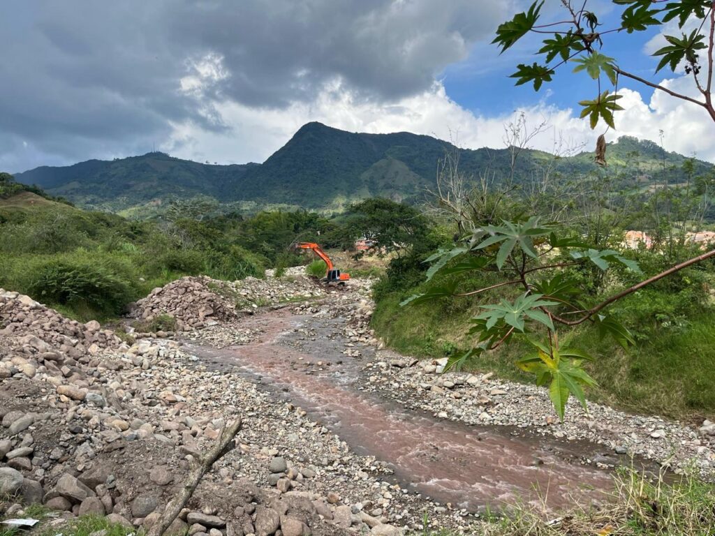 Gobernación de Caldas avanza en obras de mitigación del riesgo en el ...